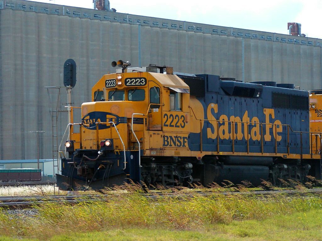 BNSF 2223
